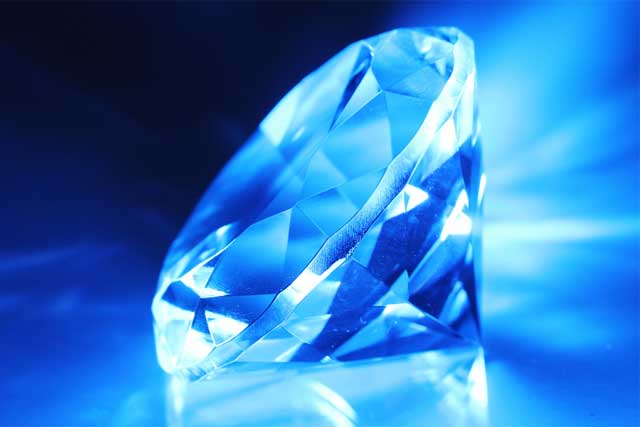 El simbolismo de la gema azul: descubre su significado - Piedras ...